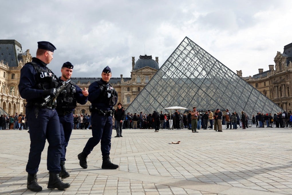 French Police arrest four new suspects over Louvre Jewel Heist